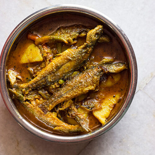 Tangra Macher Jhol/Spicy Tangra fish Curry | Not Out of the Box