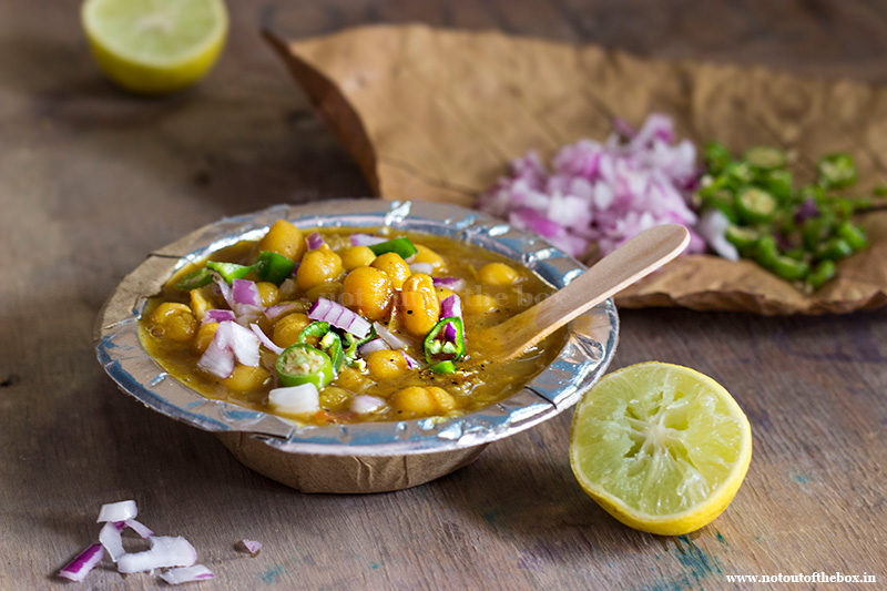 Ghugni/Dried Yellow Peas Curry | Not Out of the Box